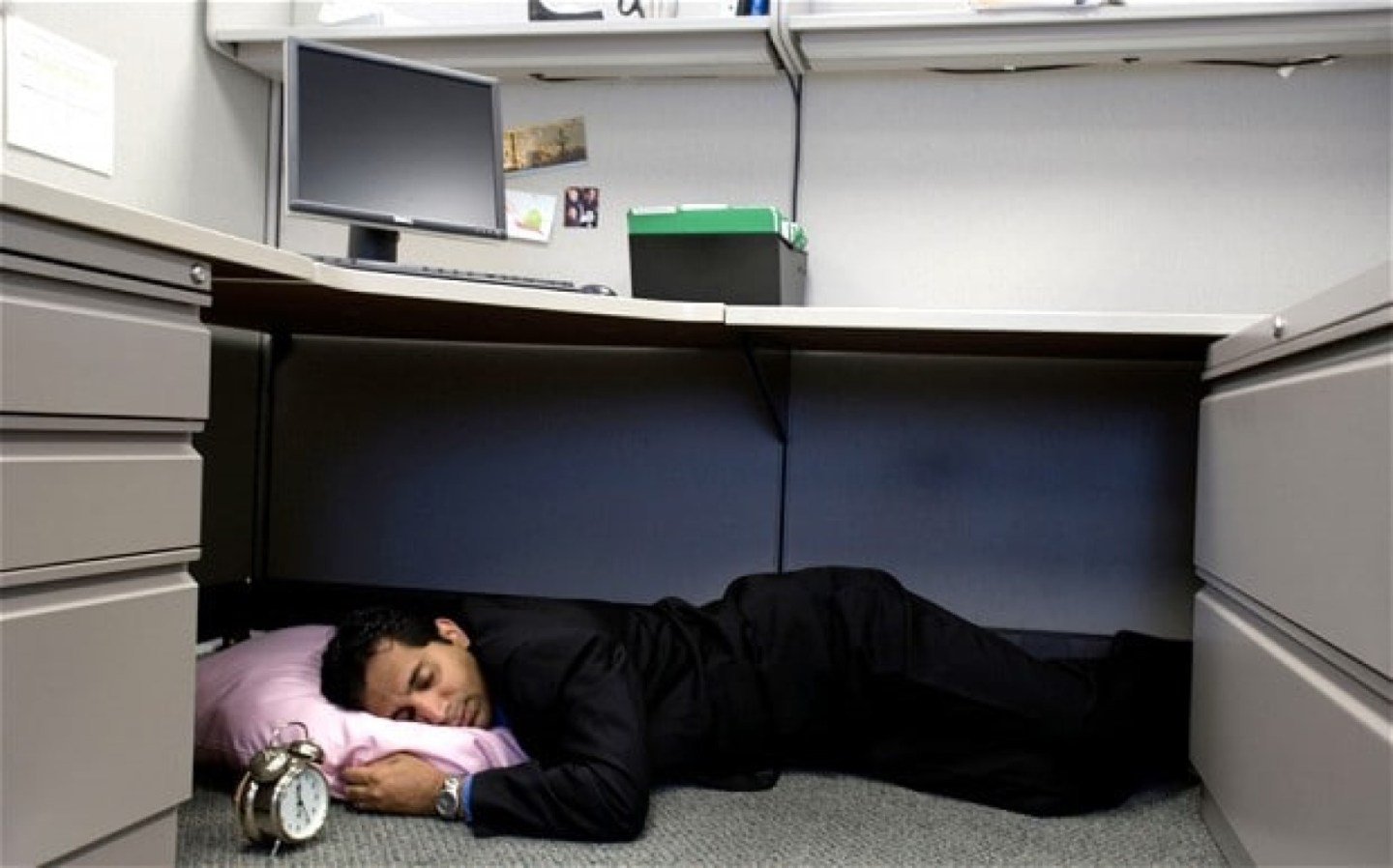 Napping… at Work? How a Short Siesta Can Help Productivity – Building ...