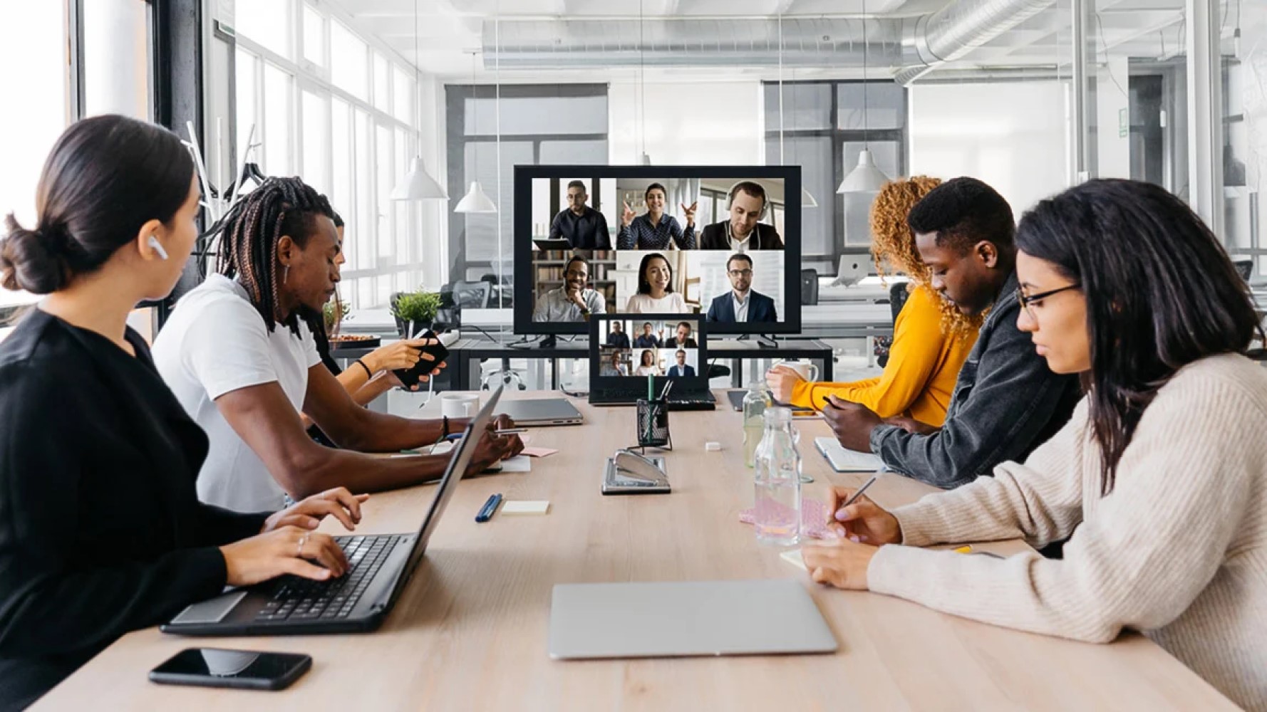 Can Hybrid Meetings Really be Inclusive? – Building Bridges Leadership